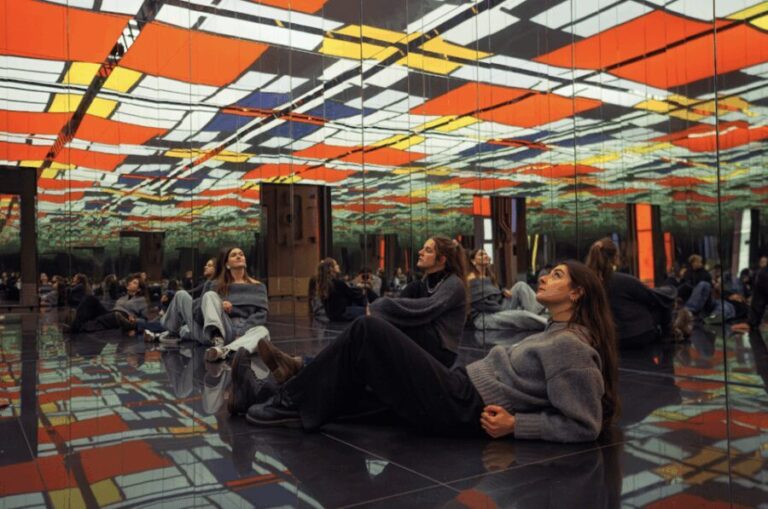 Amsterdam: Fabrique des Lumières Dutch Masters Ticket - What Is the Fabrique des Lumières Dutch Masters Experience?