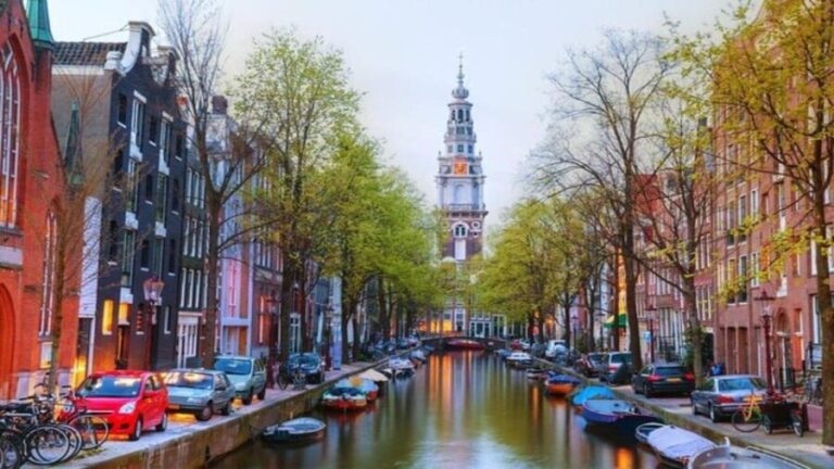 Amsterdam: Guided Anne Frank Small-Group Walking Tour - What Tourers Love About This Experience