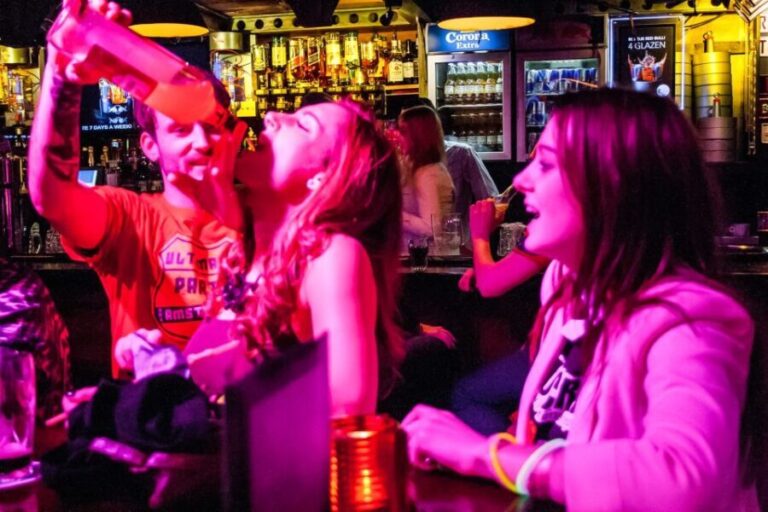 Amsterdam: Red Light District Pub Crawl with Unlimited Shots - The Value for Money