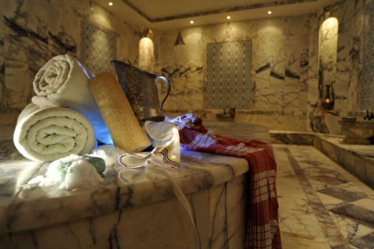 Antalya: Traditional Turkish Bath, Sauna, Peeling & Massage - Sauna and Steam Room