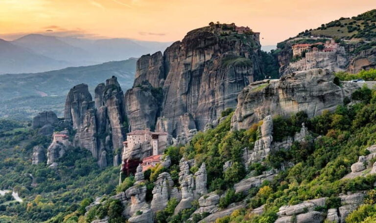 Athens: 2-Day Meteora Monasteries/Caves Tour and Hotel Stay - Transportation and Comfort