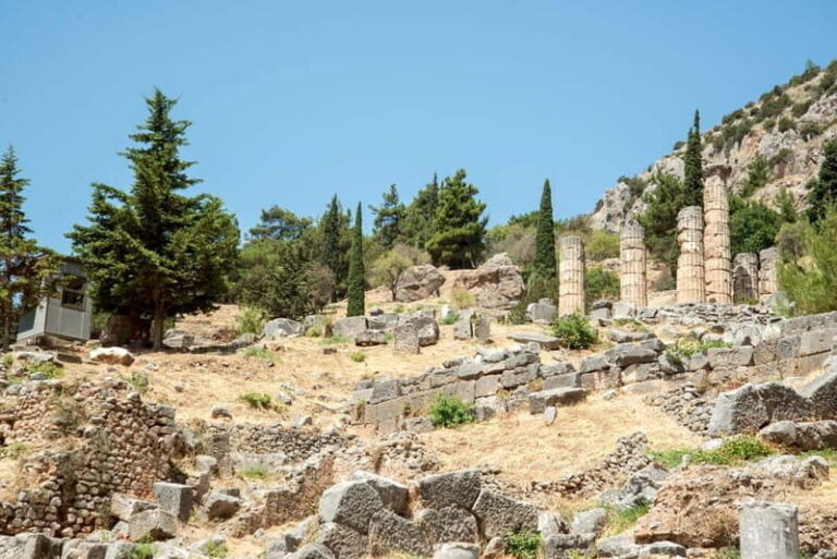 Athens: Delphi and Arachova Day Trip with Guide - What We Love About This Tour