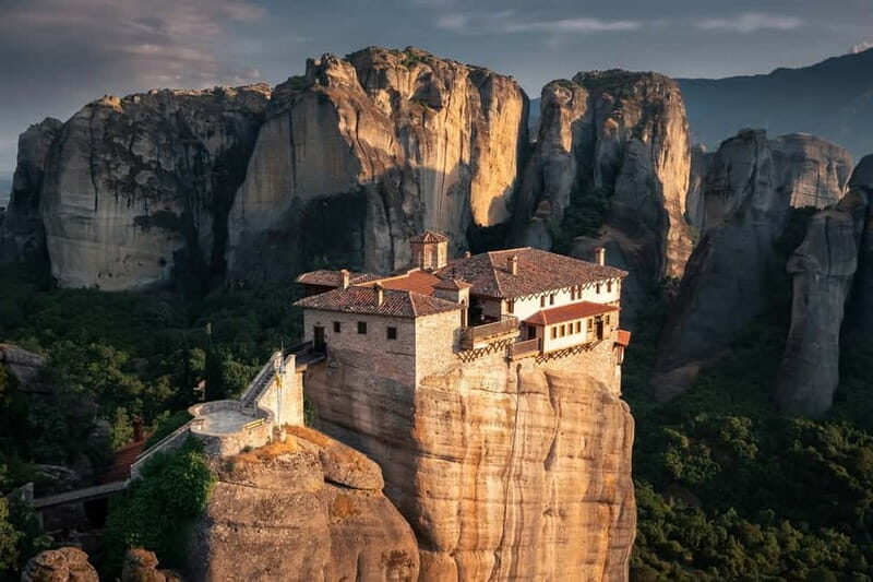 Athens: Guided Tour to Meteora Monasteries & Hermit Caves - Who Should Consider This Tour?