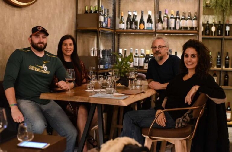 Athens: Premium Food and Wine Tasting Tour in the evening - Unpacking the Details: Why This Tour Works