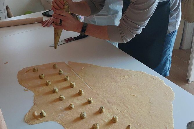 Authentic Cooking with Locals: Meal, Wine & Scenic Views - The Heart of the Experience: The Hosts and Their Family