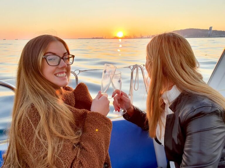 Barcelona: 2-Hour Sailboat Tour with Snacks and Drinks - Why This Tour Offers Great Value