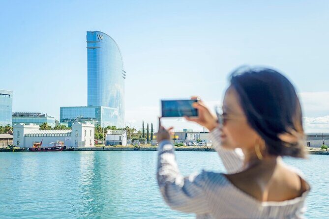 Barcelona E-Bike, Cable Car & Boat - The Concept: Land, Air, and Sea in One Tour