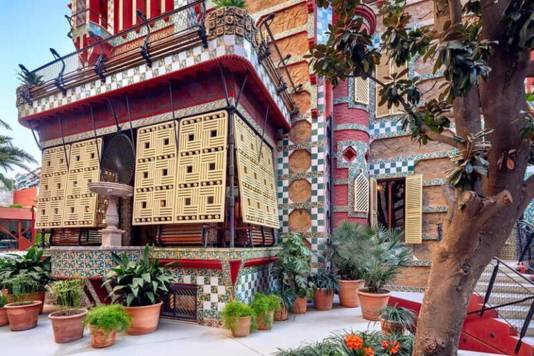 Barcelona: Gaudi's Casa Vicens Skip-the-Line Entrance Ticket - The Booking and Entry Experience