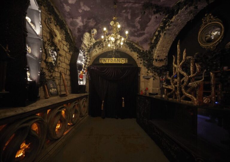 Barcelona: Nightmare Horror Museum Maze Entry Ticket - Authentic Experiences from Visitors