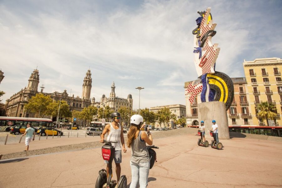 Barcelona: Old Port and Gothic Quarter Guided Segway Tour - Exploring the Itinerary in Detail
