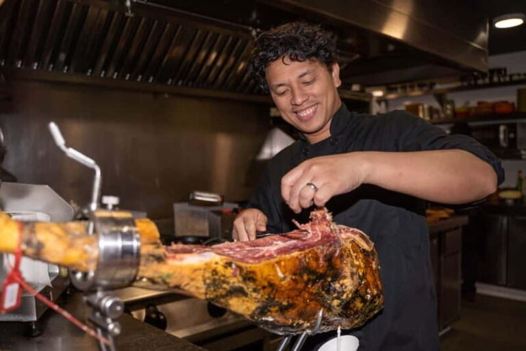 Barcelona Old Town Tapas Night: Hidden Bars, Cava & Vermut - The Practicalities