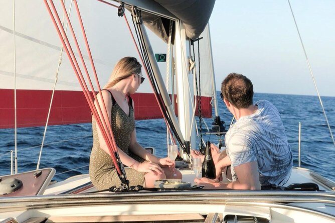 Barcelona Private Sailing Tour with Drinks for Family and Friends - What to Expect from Your Barcelona Sailing Experience