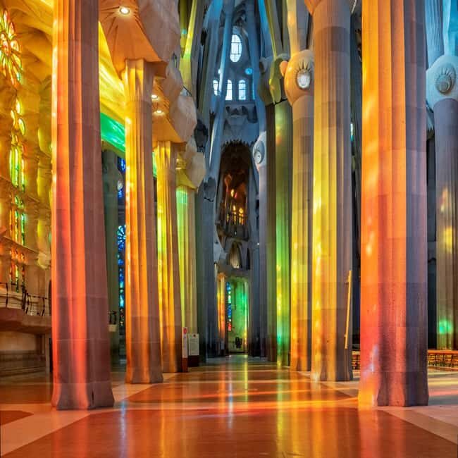 Barcelona: Sagrada Familia & Optional Park Guell Guided Tour - Why This Tour Works Well