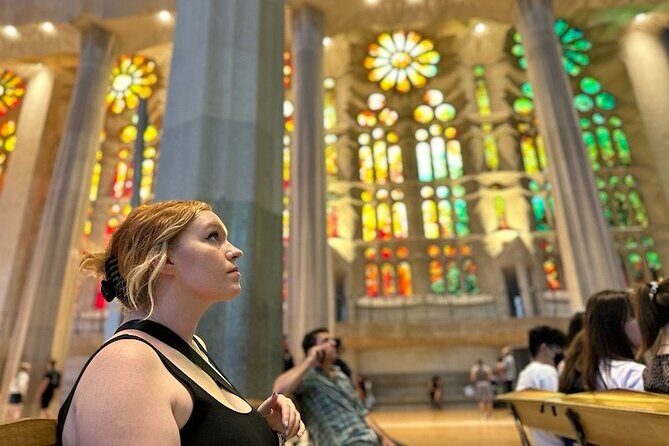 Barcelona: Sagrada Familia & Park Guell Guided Tour + Transfer - An In-Depth Breakdown of the Tour Experience