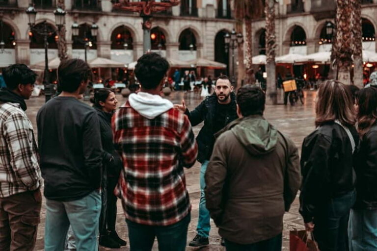 Barcelona: Tipsy Tapas & History Tour in the Gothic Quarter - The Itinerary: What You Can Expect