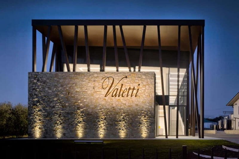 Bardolino: Wine tasting at Cantina Valetti - The Scenic Setting and Atmosphere