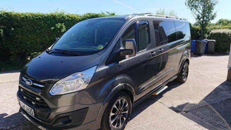 Belfast: Famous Black Taxi Tour - Final Thoughts: Who Should Consider This Experience?