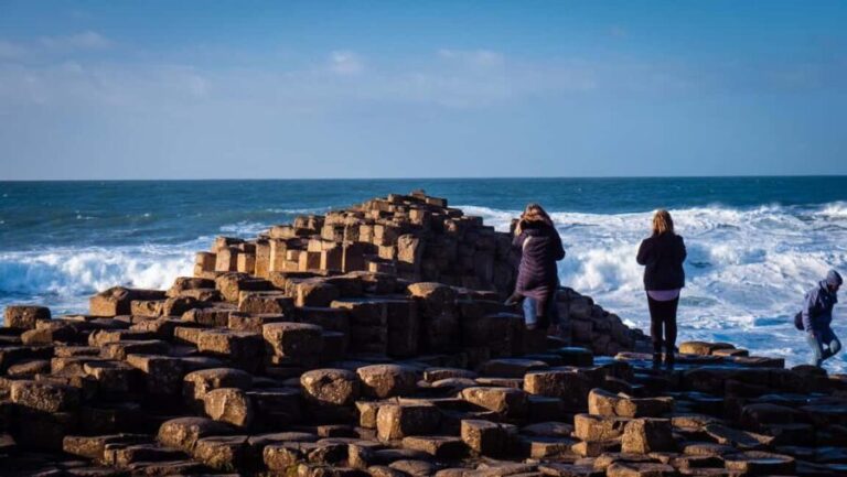 Belfast: Giant's Causeway & Irish Castles Tour -WIFI onboard - The Value for Money