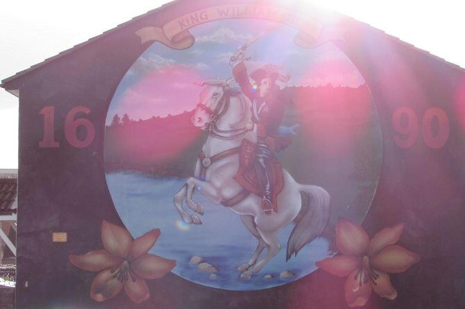 Belfast Murals Taxi Tour - What to Expect During the Tour