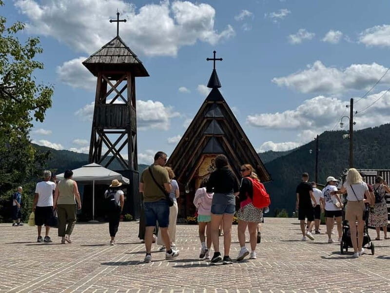 Belgrade: Best of West (Drina House, Drvengrad and Sargan 8) - First Stop: Drina River House