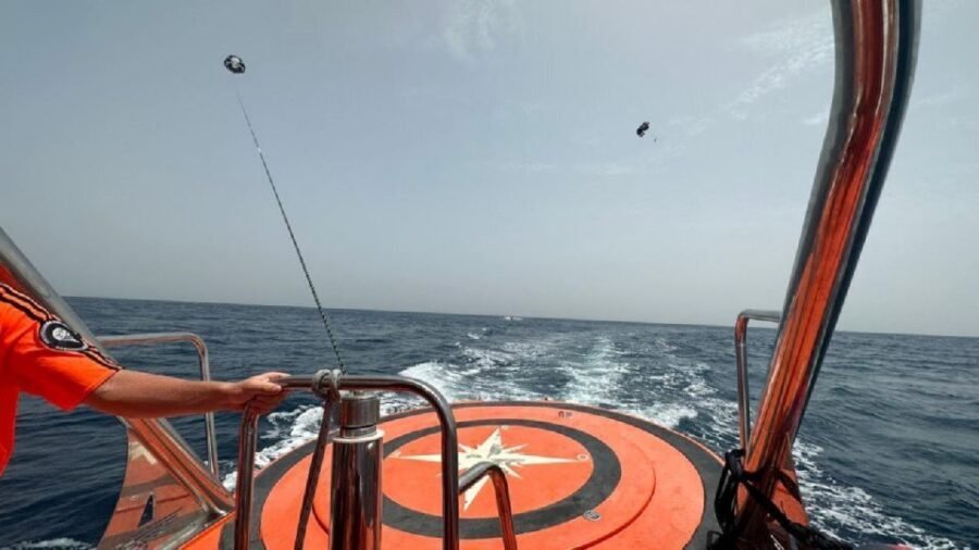 Benalmádena: Deluxe Parasailing Flight from Benalmadena Port - Key Points