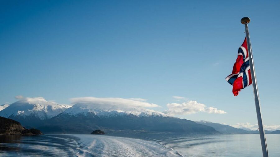 Bergen: Cruise to beautiful Rosendal by the Hardangerfjord - The Itinerary in Detail