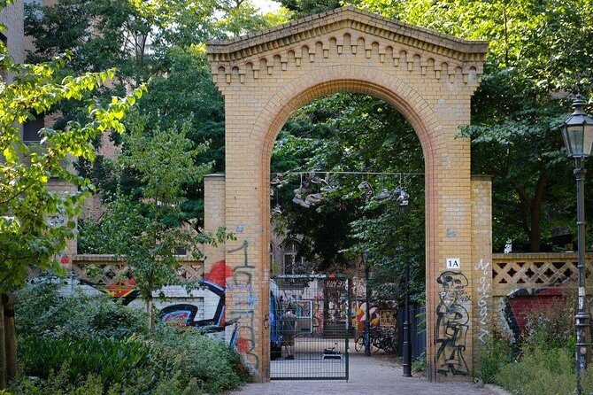 Berlin Off-the-Beaten-Path Walking Tour: Kreuzberg, Mitte and Friedrichshain - The Sum Up