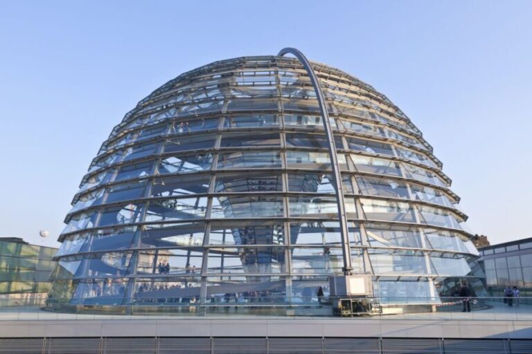Berlin: Private Reichstag and Glass Dome Tour - A Deep Dive into the Tour Experience