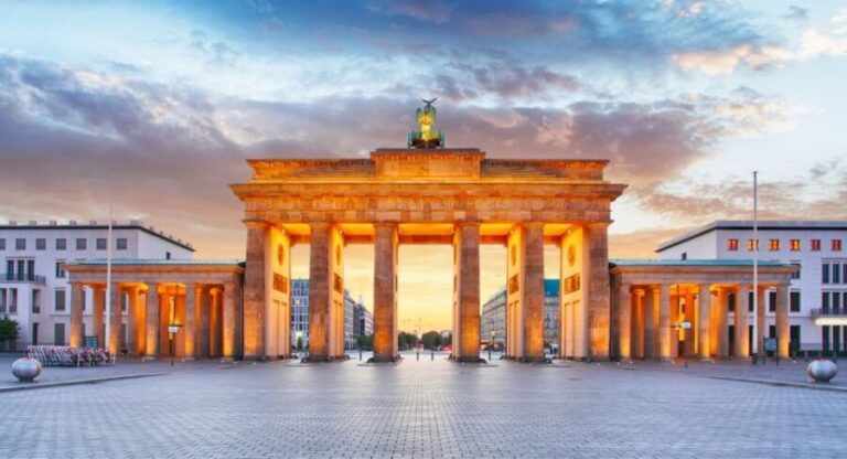 Berlin: Walking Tour of the Top 10 Sightseeing Attractions - What Makes This Tour Stand Out?