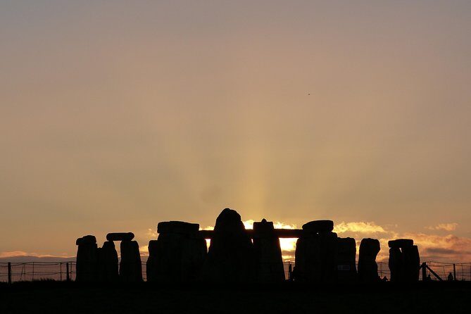 Bespoke private tours of Stonehenge and Avebury by car with local guide - Why This Tour Offers Great Value