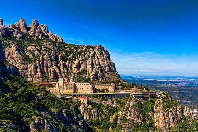 Best of Barcelona and Montserrat: Pickup and Skip-the-Line Ticket - Who Is This Tour Best Suited For?