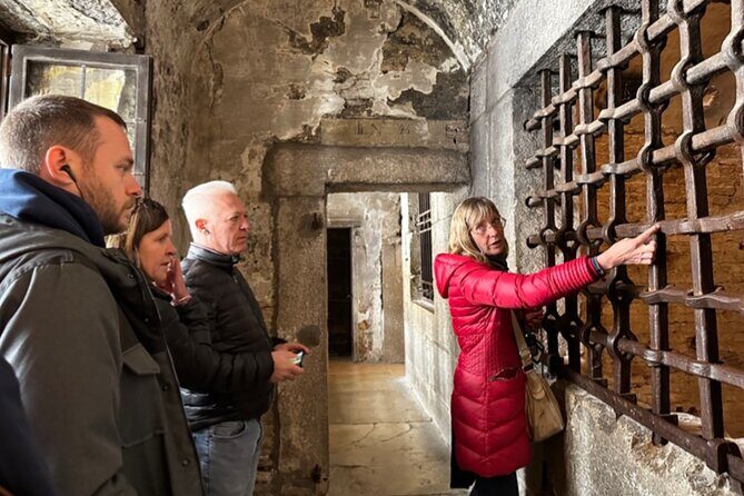 Best Of Venice: Saint Mark's Basilica, Doges Palace with Guide and Gondola Ride - The Experience From a Traveler’s Perspective