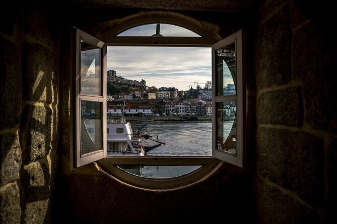 Beyond the Barrel: From Decadent to Down-home in the Heart of Porto - What’s Included & Practical Info