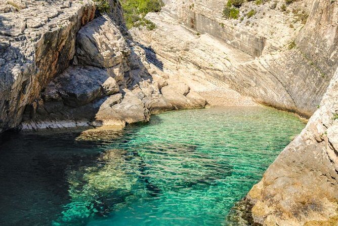 Blue cave group tour with swimming and snorkelling from Hvar - The Itinerary in Detail