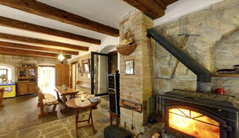 Bohemia & Saxon Switzerland Winter Day Tour from Prague - What Travelers Love Most