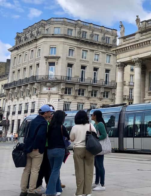 Bordeaux: Small group - Guided Walking Tour - Detailed Breakdown of the Tour Experience