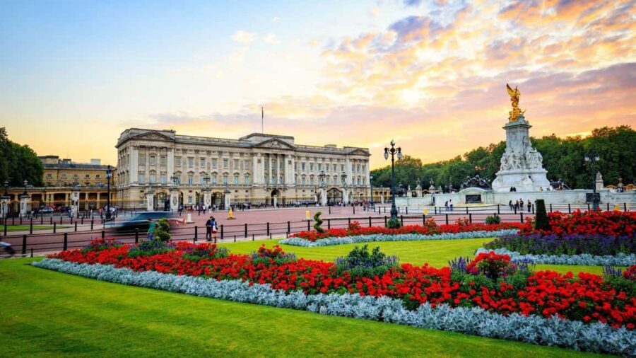 Buckingham Palace State Rooms Entry & Royal London Audio App - The Practicalities: What’s Included and What’s Not