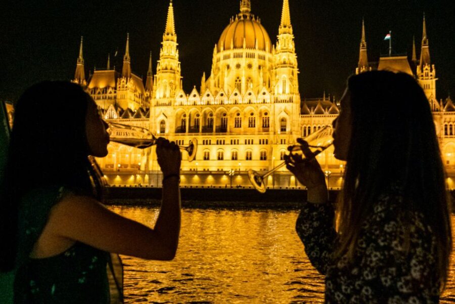 Budapest: Candlelit Dinner River Cruise with Live Music - Boarding and Timing