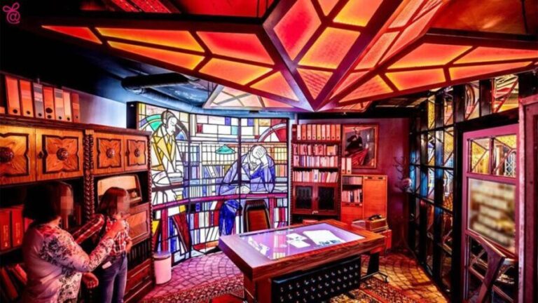 Budapest: Communist History Tour with House of Terror Option - The Choice: Retro Center or House of Terror