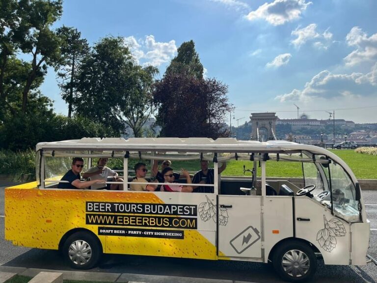 Budapest: eBeerBus Sightseeing Tour - The Itinerary in Detail