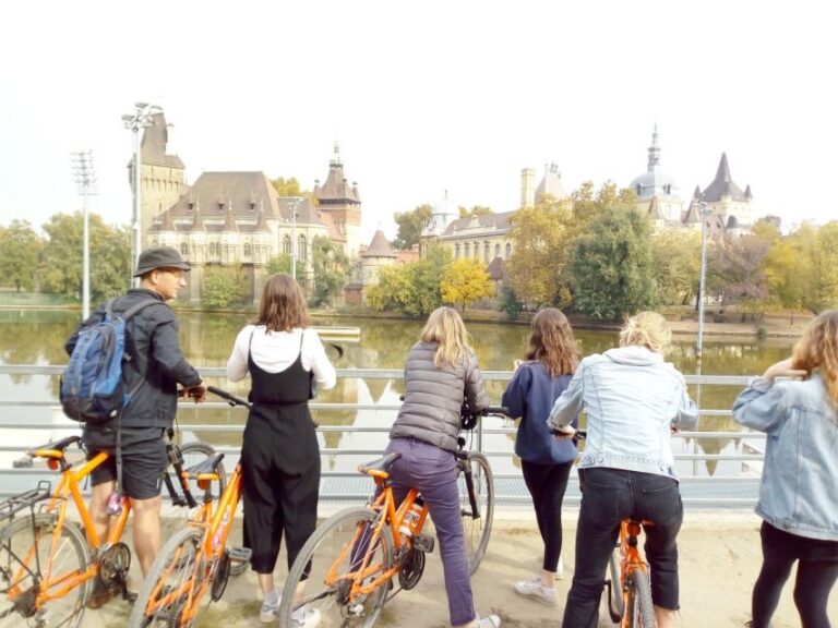 Budapest: Historic Downtown Bicycle Ride with Scenic Views - A Detailed Breakdown of the Itinerary