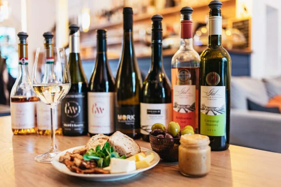 Budapest: Hungarian Wine Tasting with 8 Wines and Tapas - What’s Included and How It Adds Value