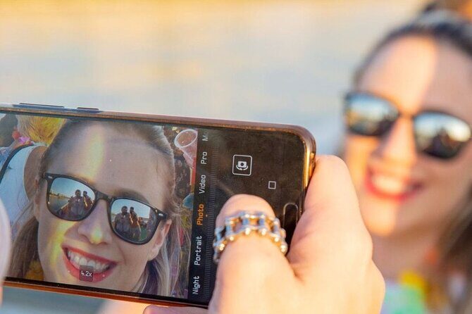 Budapest Sip and Sail Danube Cruise with Unlimited Prosecco - FAQs about the Budapest Sip and Sail Danube Cruise