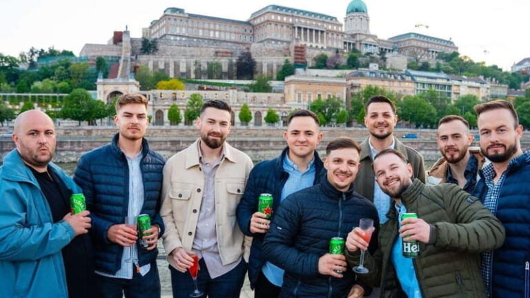 Budapest: Sip & Sail Danube Cruise with Unlimited Beer - The Realities Based on Reviews