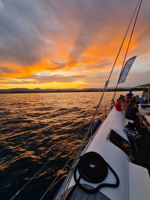 Cambrils: Costa Dorada Sunset Catamaran Cruise with Drinks - Authentic Guest Insights