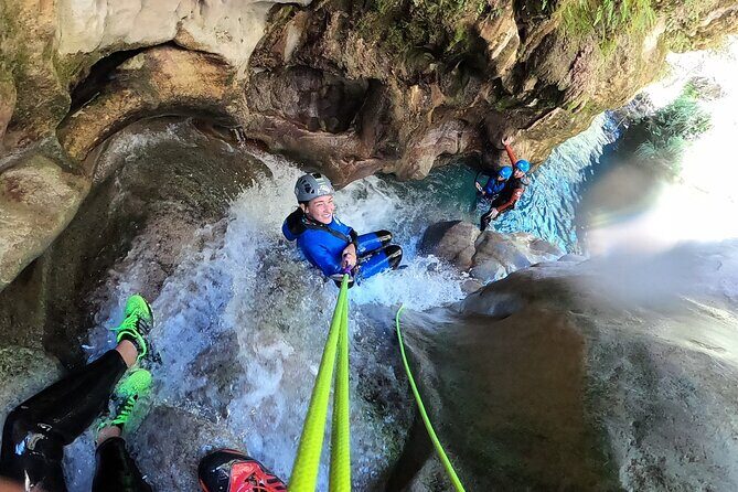 Canyoning Adventure Rio Verde in Granada - Transport, Timing, and Practicalities