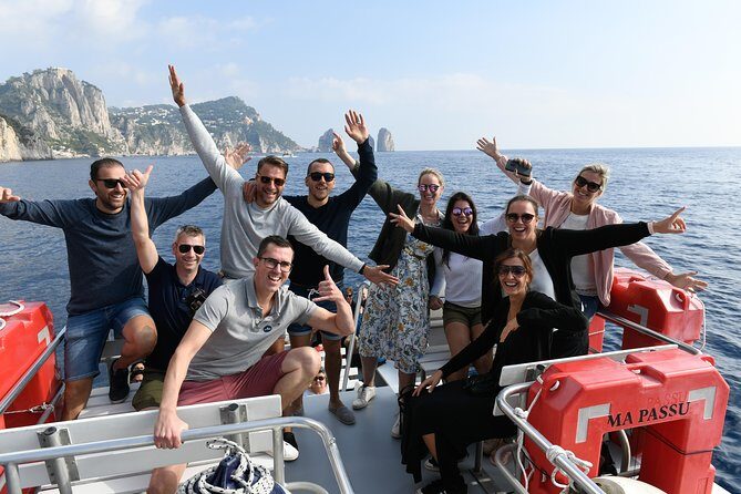 Capri Boat & Land Tour from Sorrento with Limoncello Tasting - What the Tour Includes and What to Expect
