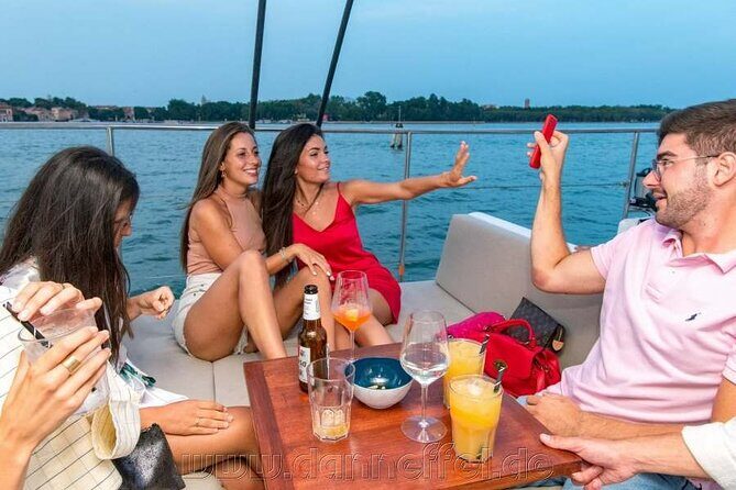 Catamaran Spritz Tour - Who Will Love This Tour?