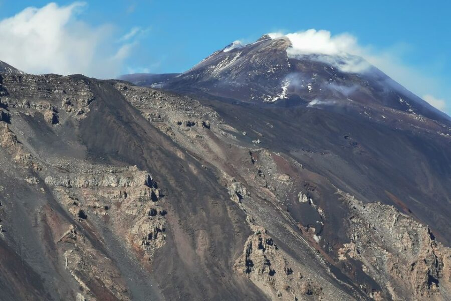 Catania: Mount Etna Trekking Tour Beyond the Tourist Trails - The Experience: From Catania to the Heart of Volcano