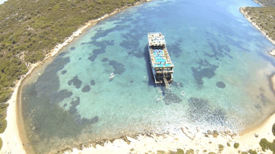 Cesme: Islands and Bays Boat Trip with BBQ Lunch - Authentic Experiences from Reviewers